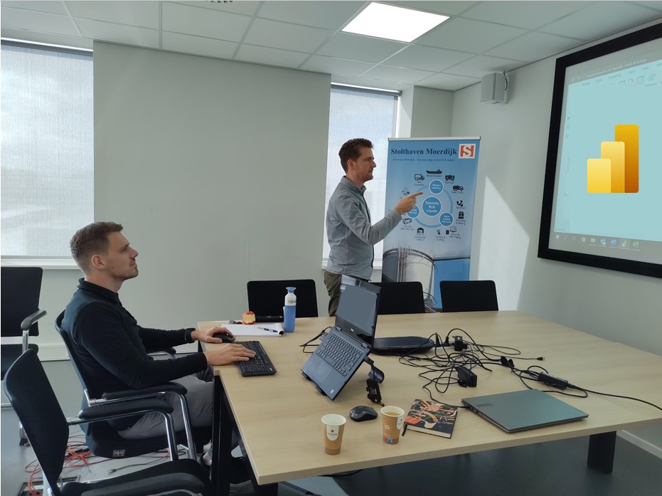 Meer inzicht dankzij Power BI – Stolt Container Terminal - FireFly ...